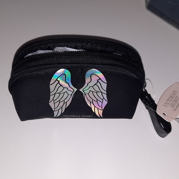 Victoria's Secret | Accessories | Victoria Secret Coin Purse | Poshmark